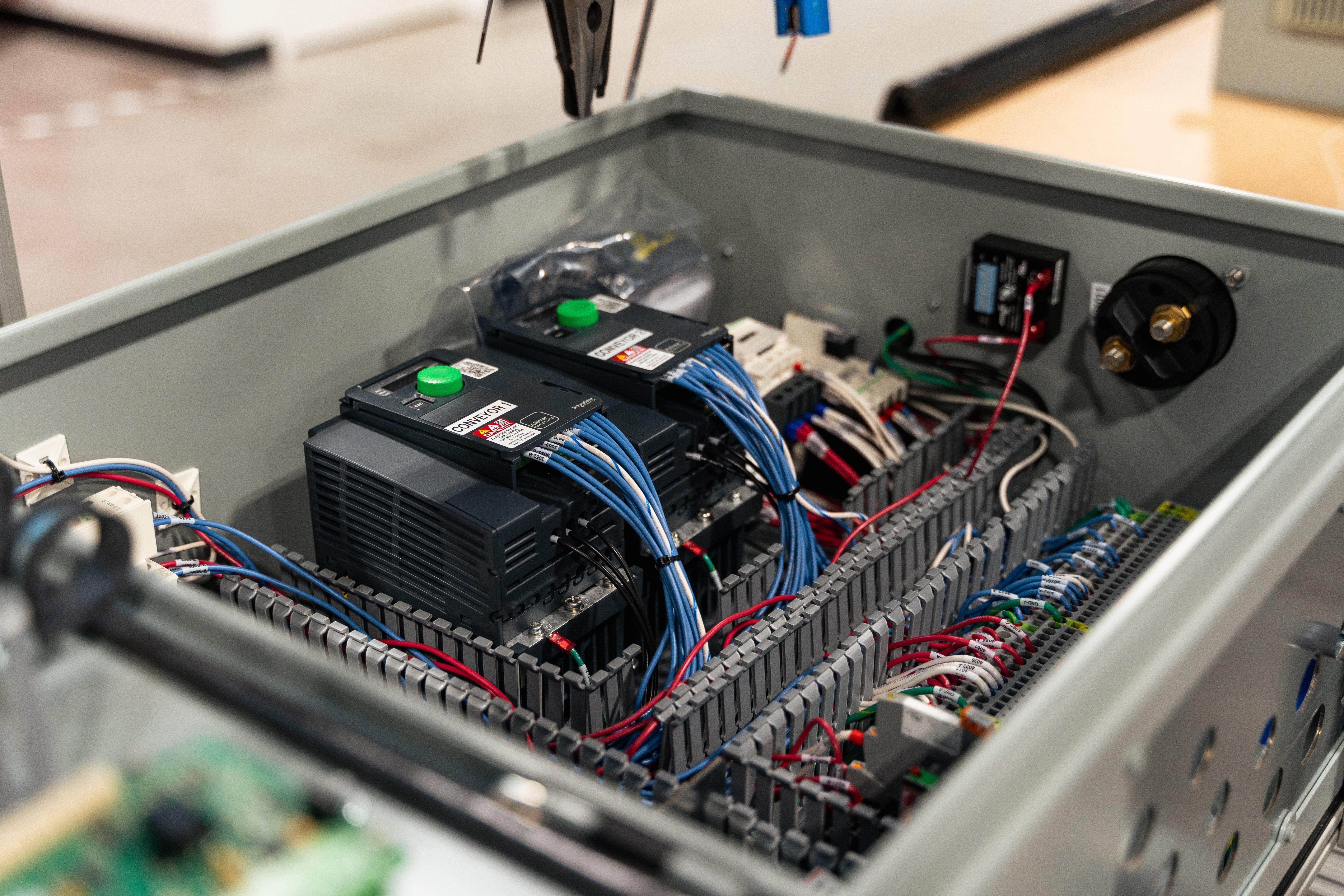 Simcona | Electronics Sourcing Services & Panel Manufacturing