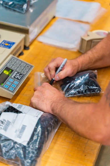 Electronic Parts Supply & Distribution Services | Simcona